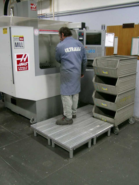 Echafaudage, echelle, escabeau, plateforme, marchepied, escalier sur ...