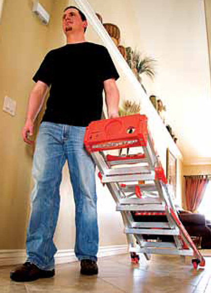 Escabeau télescopique multifonction réglable en 4 positions