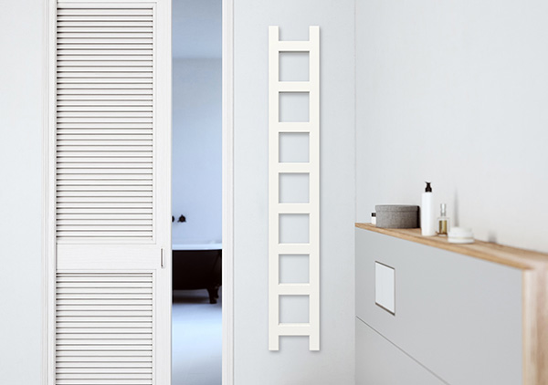 Schmaler Handtuchheizkörper - Warmwasser - Weiß - Easy