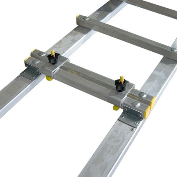 Dachleiter mit integriertem Firstbügel, verlängerbar.