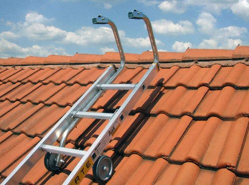 Verkauf von Dachleitern zur Renovierung Ihres Daches