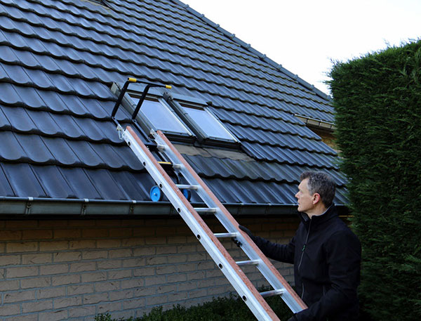 Dachdeckerleiter