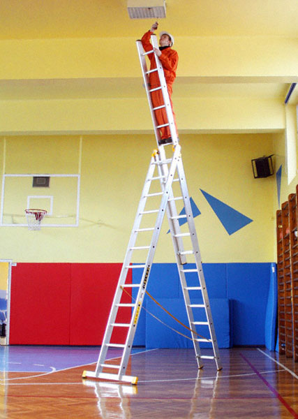 Aluminium Mehrzweckleiter 3-teilig - 8600 auf leiter-experten.de