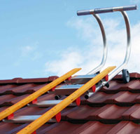 Firstbügel für Dachleitern erleichtert den Dachzugang