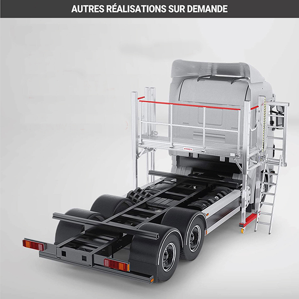 Plateforme d'accès à l'arrière de la cabine du camion